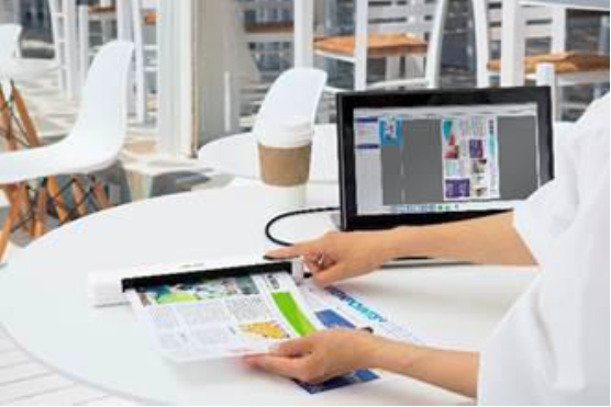 Epson lance deux scanners mobiles ultralégers et compacts