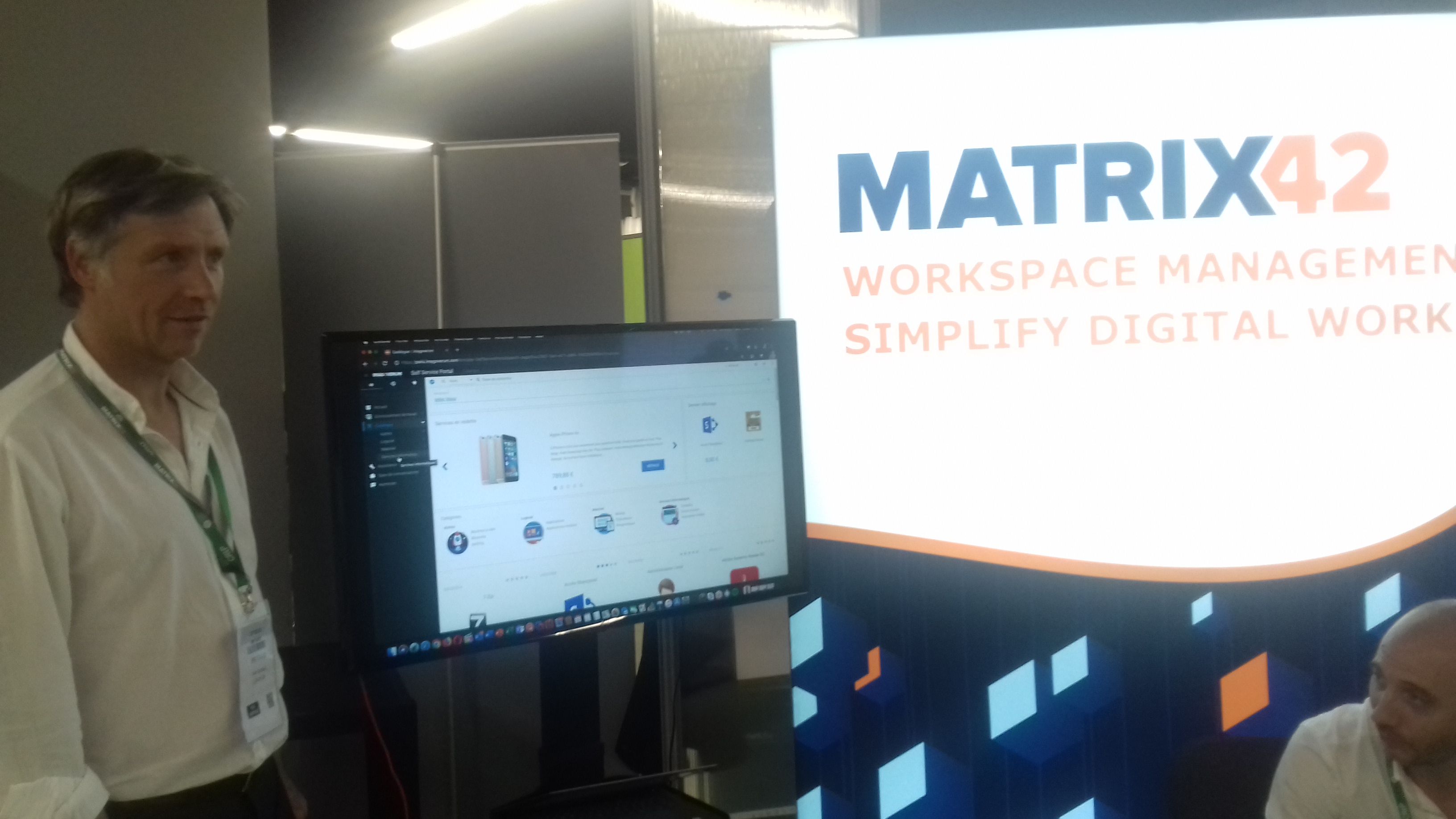 Matrix42 : un environnement de travail simple avec des processus ...