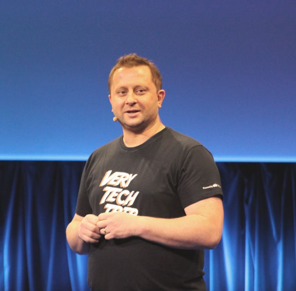 OVHcloud injecte 1 milliard d’euros dans ses 80 produits Cloud publics ...