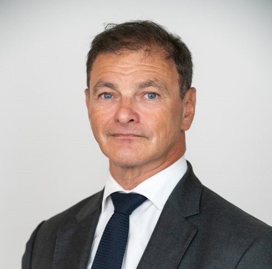 Prompt engineer, le nouveau métier de l’IA